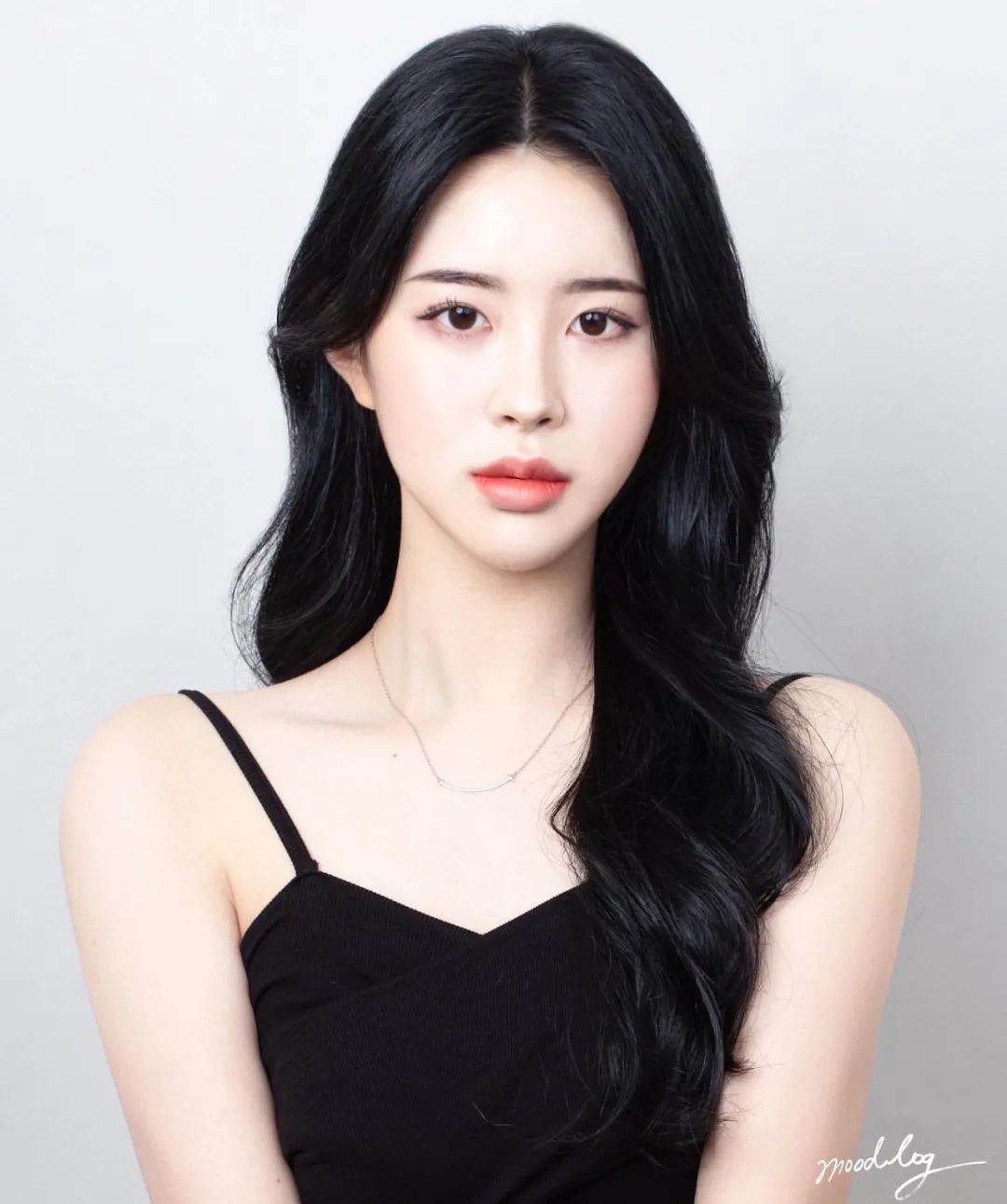 韓國絕美女警byeol，鐘愛泳裝，大秀身材